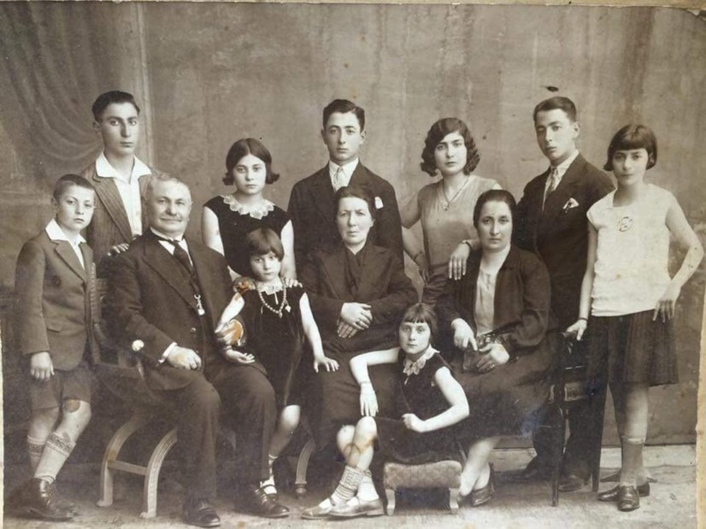 Constantinople Greeks: The Cosmopolitans of Byzantium's Capital ...