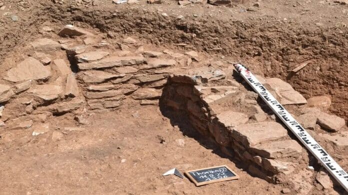 Iron Age House From the 10th Century BC Discovered in Greece ...