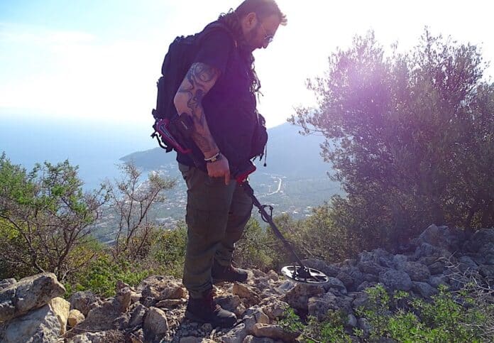 Treasure Hunters in Greece: Digging Through Time - GreekReporter.com