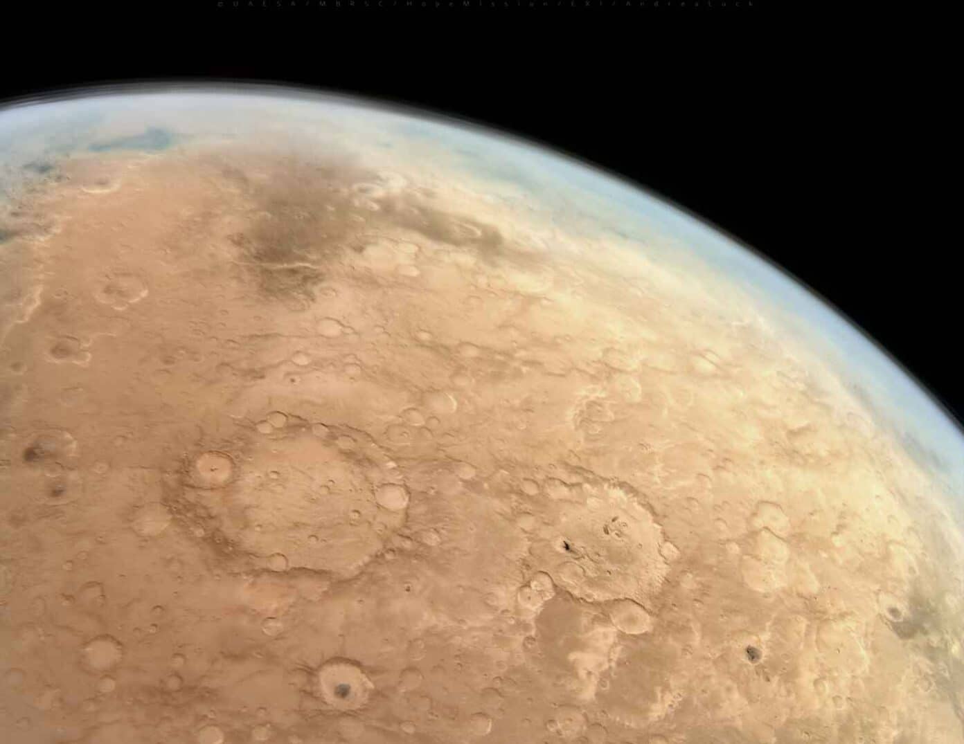 Scientists Find Evidence Mars Was Once a Blue Planet - GreekReporter.com