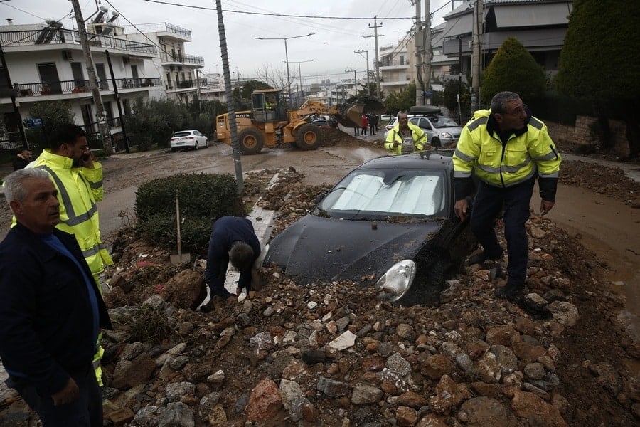 Severe Weather Claims Two Lives as Storms Batter Greece - GreekReporter.com