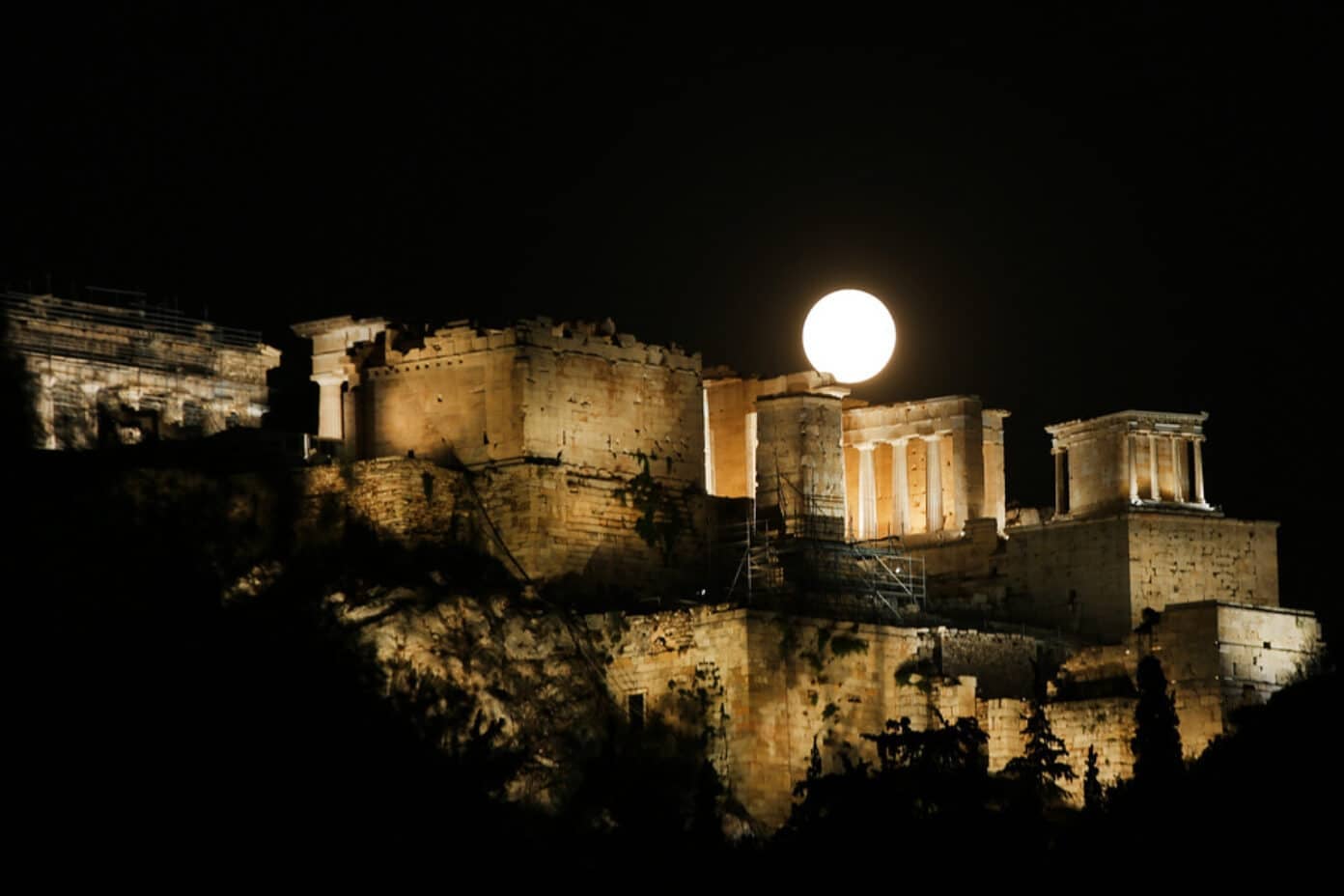 Rare Sky Pair: February 2026 Full Moon Shines With Jupiter ...